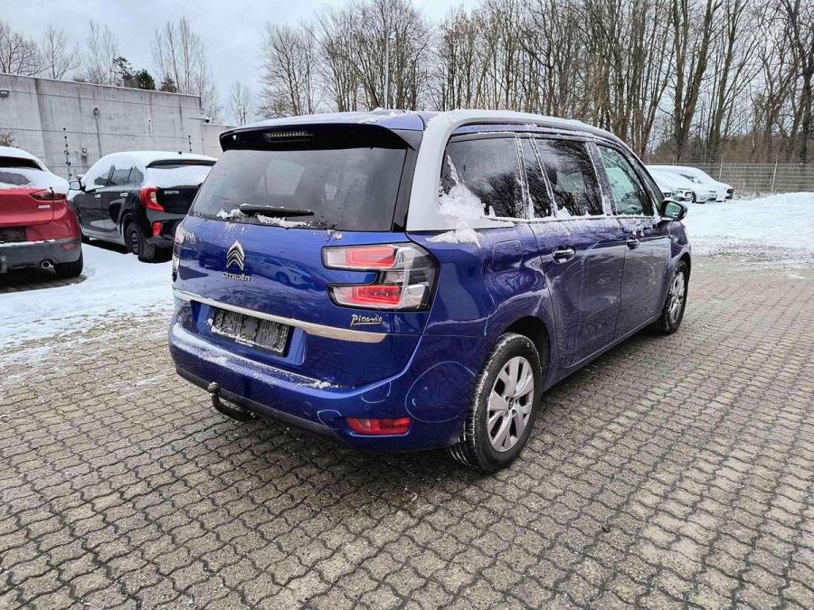 Zils Citroen Grand C4 Picasso 2018 Utena, ar dzinēja tilpumu 1.60 L un nobraukumu 130 tūkst. km par 7390 €, foto 3 vietnē AUTOMOTO.COM.LV