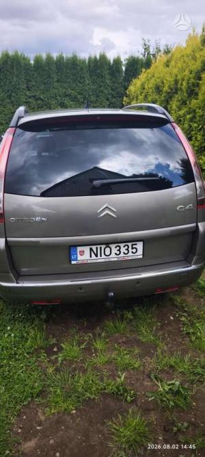 Brūns Citroen Grand C4 Picasso 2009 Viļņa, ar dzinēja tilpumu 1.60 L un nobraukumu 240 tūkst. km par 2500 €, foto 4 vietnē AUTOMOTO.COM.LV