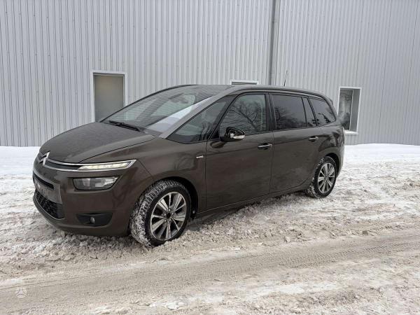 Brūns Citroen Grand C4 Picasso 2014 Ukmergė, ar dzinēja tilpumu 1.60 L un nobraukumu 212 tūkst. km par 5650 €, foto 2 vietnē AUTOMOTO.COM.LV