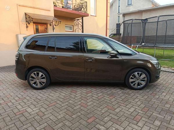 Brūns Citroen Grand C4 Picasso 2014 Tauragė, ar dzinēja tilpumu 2.00 L un nobraukumu 230 tūkst. km par 7200 €, foto 8 vietnē AUTOMOTO.COM.LV
