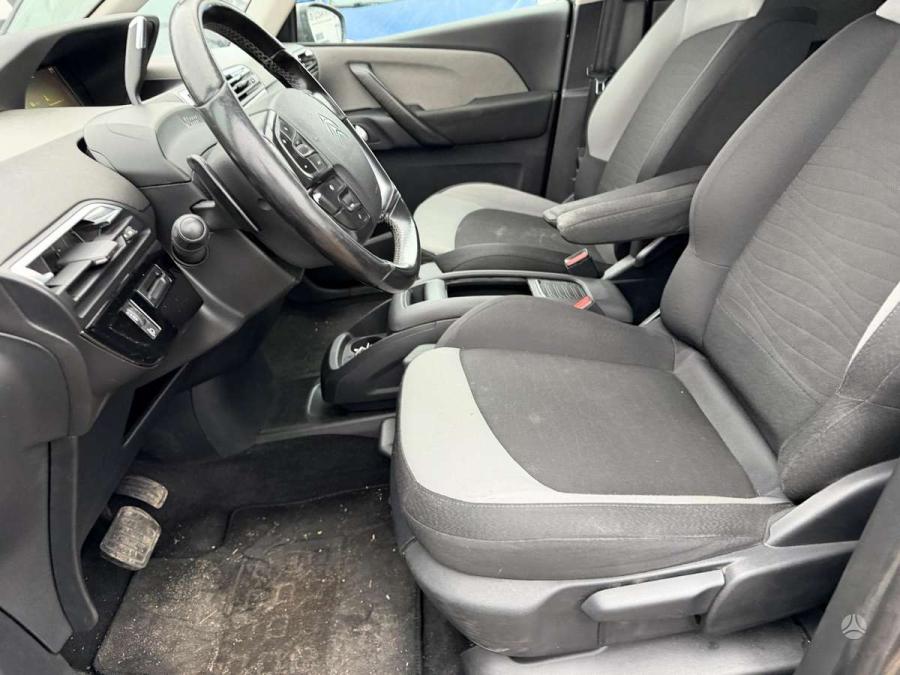 Brūns Citroen Grand C4 Picasso 2015 Utena, ar dzinēja tilpumu 1.56 L un nobraukumu 260 tūkst. km par 5190 €, foto 6 vietnē AUTOMOTO.COM.LV