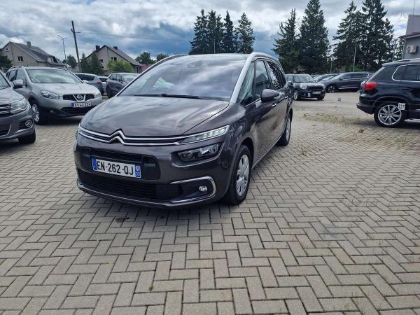 Brown Citroen Grand C4 Picasso 2017 in Taurage, with an engine capacity of 1.56 L and mileage of 270 thousand km for 6600 €, photo 10 on AUTOMOTO.COM.LV