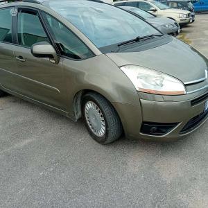 Brūns Citroen Grand C4 Picasso 2008 Šauļi, ar dzinēja tilpumu 1.56 L un nobraukumu 315 tūkst. km par 2100 €, foto  vietnē AUTOMOTO.COM.LV