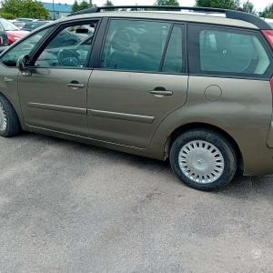 Brūns Citroen Grand C4 Picasso 2008 Šauļi, ar dzinēja tilpumu 1.56 L un nobraukumu 315 tūkst. km par 2100 €, foto 5 vietnē AUTOMOTO.COM.LV