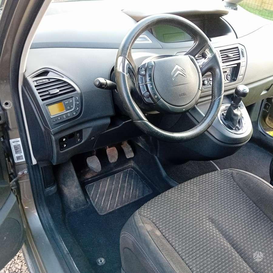 Brūns Citroen Grand C4 Picasso 2008 Šauļi, ar dzinēja tilpumu 1.56 L un nobraukumu 315 tūkst. km par 2100 €, foto 8 vietnē AUTOMOTO.COM.LV