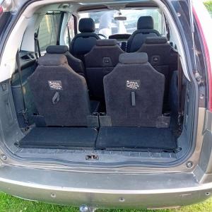 Brūns Citroen Grand C4 Picasso 2008 Šauļi, ar dzinēja tilpumu 1.56 L un nobraukumu 315 tūkst. km par 2100 €, foto 10 vietnē AUTOMOTO.COM.LV