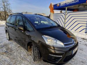 Zaļš Citroen Grand C4 Picasso 2012 Viļņa, ar dzinēja tilpumu 1.60 L un nobraukumu 228 tūkst. km par 2850 €, foto 6 vietnē AUTOMOTO.COM.LV