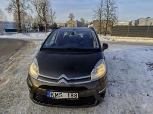 Zaļš Citroen Grand C4 Picasso 2012 Viļņa, ar dzinēja tilpumu 1.60 L un nobraukumu 228 tūkst. km par 2850 €, foto 18 vietnē AUTOMOTO.COM.LV