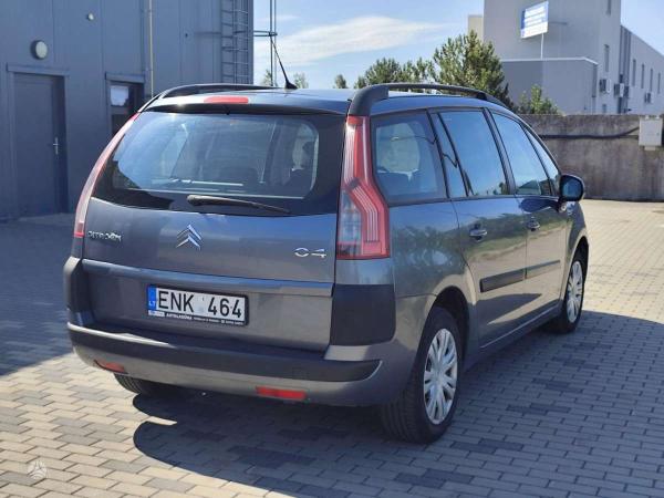 Pelēks Citroen Grand C4 Picasso 2007 Šauļi, ar dzinēja tilpumu 1.60 L un nobraukumu 285 tūkst. km par 1200 €, foto 7 vietnē AUTOMOTO.COM.LV