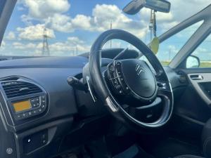 Pelēks Citroen Grand C4 Picasso 2008 Panevēža, ar dzinēja tilpumu 1.56 L un nobraukumu 267 tūkst. km par 1699 €, foto 11 vietnē AUTOMOTO.COM.LV