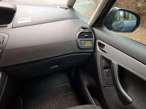 Grey Citroen Grand C4 Picasso 2010 in Vilnius, with an engine capacity of 1.56 L and mileage of 280 thousand km for 2400 €, photo 11 on AUTOMOTO.COM.LV