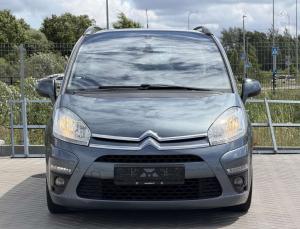 Pelēks Citroen Grand C4 Picasso 2011 Tauragė, ar dzinēja tilpumu 1.60 L un nobraukumu 19 tūkst. km par 2400 €, foto 4 vietnē AUTOMOTO.COM.LV
