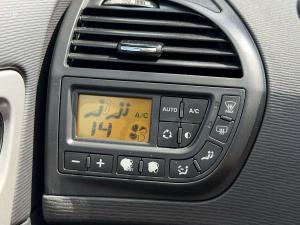 Pelēks Citroen Grand C4 Picasso 2011 Tauragė, ar dzinēja tilpumu 1.60 L un nobraukumu 19 tūkst. km par 2400 €, foto 19 vietnē AUTOMOTO.COM.LV