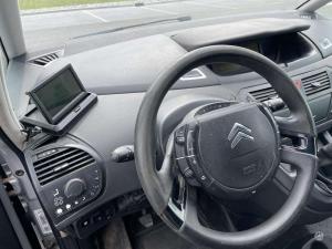 Pelēks Citroen Grand C4 Picasso 2011 Kauņa, ar dzinēja tilpumu 1.60 L un nobraukumu 330 tūkst. km par 1200 €, foto 14 vietnē AUTOMOTO.COM.LV