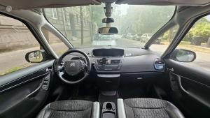 Pelēks Citroen Grand C4 Picasso 2012 Viļņa, ar dzinēja tilpumu 2.00 L un nobraukumu 376 tūkst. km par 3499 €, foto 5 vietnē AUTOMOTO.COM.LV