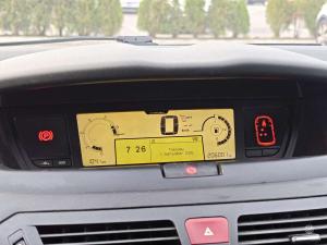 Grey Citroen Grand C4 Picasso 2012 in Kaunas, with an engine capacity of 1.56 L and mileage of 206 thousand km for 3590 €, photo 10 on AUTOMOTO.COM.LV