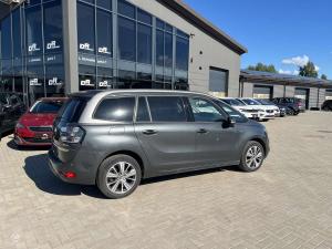 Grey Citroen Grand C4 Picasso 2013 in Taurage, with an engine capacity of 1.60 L and mileage of 163 thousand km for 4900 €, photo 4 on AUTOMOTO.COM.LV