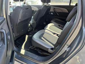 Grey Citroen Grand C4 Picasso 2013 in Taurage, with an engine capacity of 1.60 L and mileage of 163 thousand km for 4900 €, photo 20 on AUTOMOTO.COM.LV