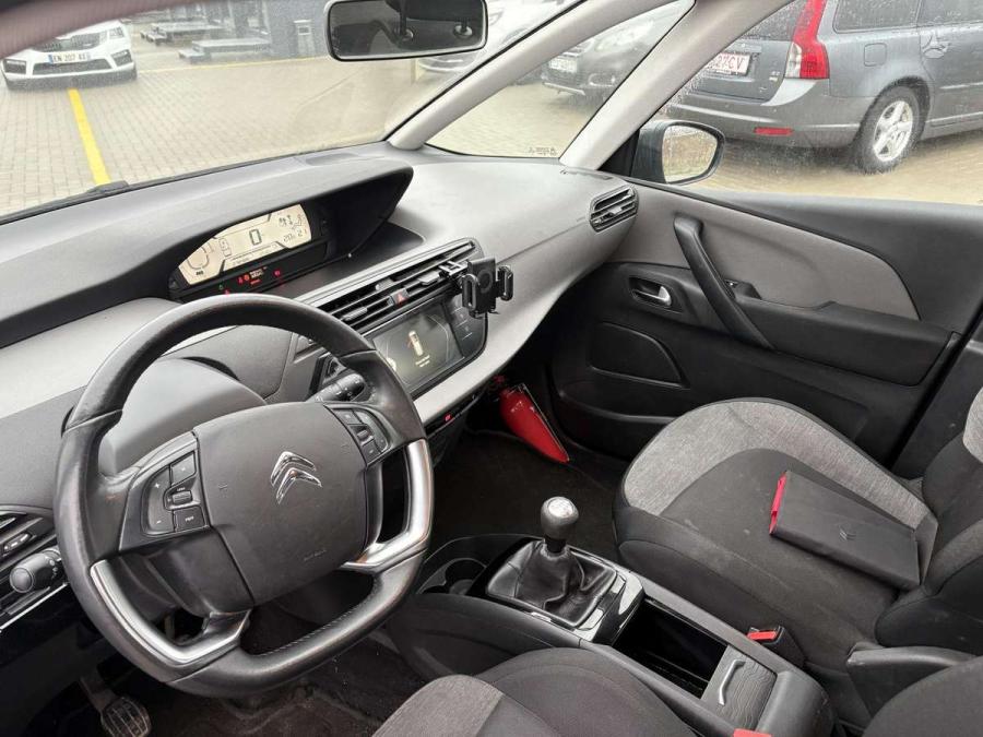 Pelēks Citroen Grand C4 Picasso 2014 Tauragė, ar dzinēja tilpumu 1.56 L un nobraukumu 270 tūkst. km par 4250 €, foto 11 vietnē AUTOMOTO.COM.LV