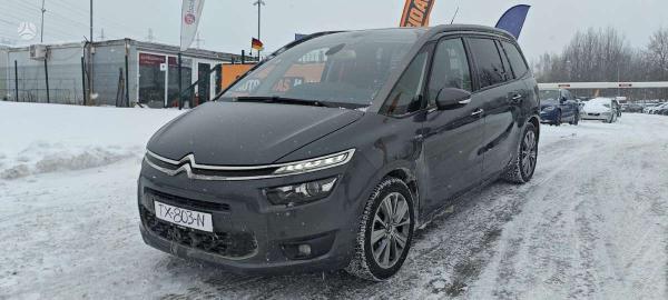 Grey Citroen Grand C4 Picasso 2014 in Kaunas, with an engine capacity of 1.56 L and mileage of 231 thousand km for 6250 €, photo 1 on AUTOMOTO.COM.LV