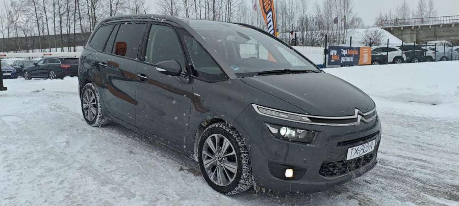 Pelēks Citroen Grand C4 Picasso 2014 Kauņa, ar dzinēja tilpumu 1.56 L un nobraukumu 231 tūkst. km par 6250 €, foto 4 vietnē AUTOMOTO.COM.LV