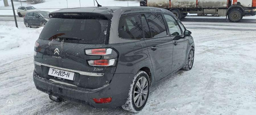 Pelēks Citroen Grand C4 Picasso 2014 Kauņa, ar dzinēja tilpumu 1.56 L un nobraukumu 231 tūkst. km par 6250 €, foto 7 vietnē AUTOMOTO.COM.LV