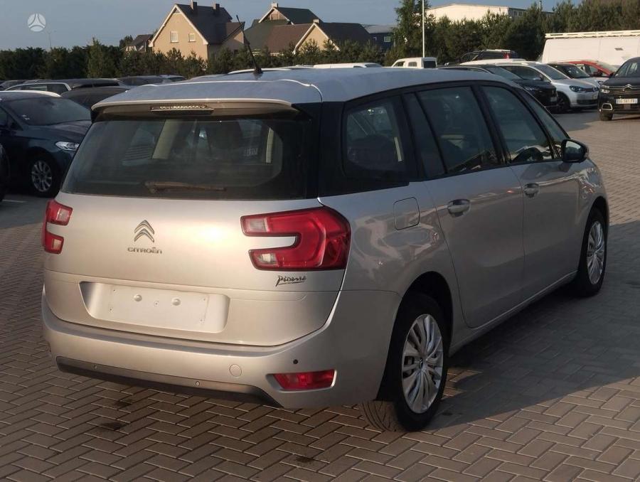 Pelēks Citroen Grand C4 Picasso 2014 Tauragė, ar dzinēja tilpumu 1.56 L un nobraukumu 240 tūkst. km par 4600 €, foto 4 vietnē AUTOMOTO.COM.LV