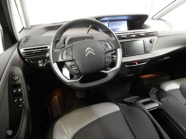 Grey Citroen Grand C4 Picasso 2014 in Kaunas, with an engine capacity of 1.60 L and mileage of 198 thousand km for 6400 €, photo 4 on AUTOMOTO.COM.LV