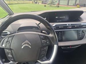 Grey Citroen Grand C4 Picasso 2014 in Taurage, with an engine capacity of 1.56 L and mileage of 366 thousand km for 3000 €, photo 12 on AUTOMOTO.COM.LV