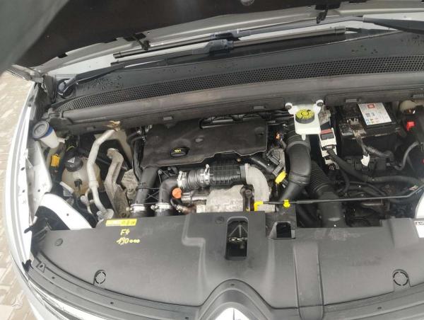 Pelēks Citroen Grand C4 Picasso 2014 Tauragė, ar dzinēja tilpumu 1.56 L un nobraukumu 240 tūkst. km par 4300 €, foto 6 vietnē AUTOMOTO.COM.LV