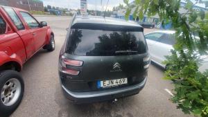Grey Citroen Grand C4 Picasso 2014 in Kaunas, with an engine capacity of 1.56 L and mileage of 307 thousand km for 2900 €, photo 5 on AUTOMOTO.COM.LV