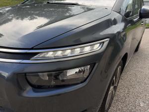 Pelēks Citroen Grand C4 Picasso 2014 Alīta, ar dzinēja tilpumu 2.00 L un nobraukumu 289 tūkst. km par 3800 €, foto 25 vietnē AUTOMOTO.COM.LV