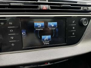 Grey Citroen Grand C4 Picasso 2014 in Alytus, with an engine capacity of 2.00 L and mileage of 289 thousand km for 3450 €, photo 16 on AUTOMOTO.COM.LV