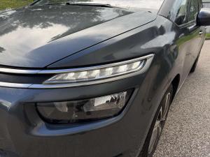 Grey Citroen Grand C4 Picasso 2014 in Alytus, with an engine capacity of 2.00 L and mileage of 289 thousand km for 3450 €, photo 25 on AUTOMOTO.COM.LV