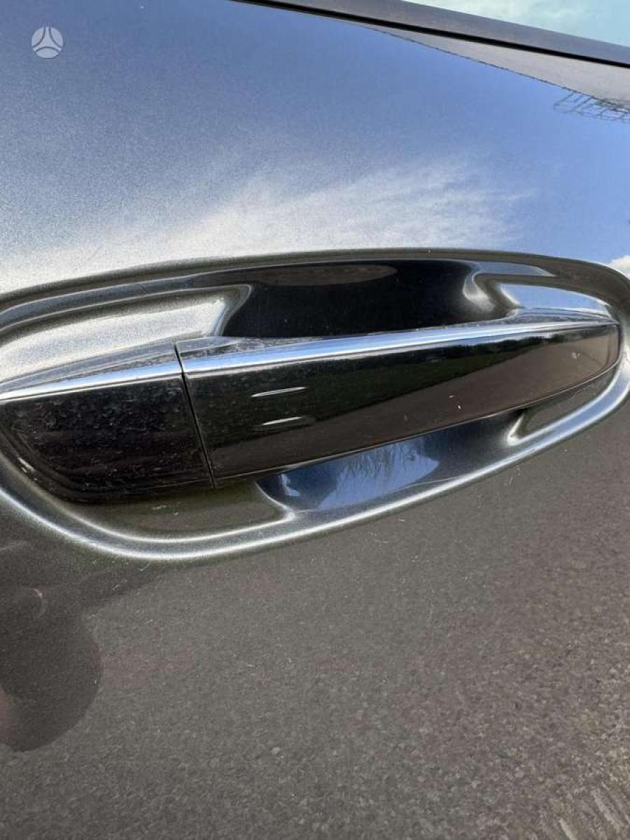 Grey Citroen Grand C4 Picasso 2014 in Alytus, with an engine capacity of 2.00 L and mileage of 289 thousand km for 3450 €, photo 27 on AUTOMOTO.COM.LV
