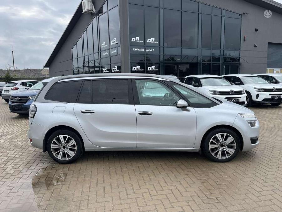 Pelēks Citroen Grand C4 Picasso 2014 Tauragė, ar dzinēja tilpumu 2.00 L un nobraukumu 250 tūkst. km par 3800 €, foto 4 vietnē AUTOMOTO.COM.LV