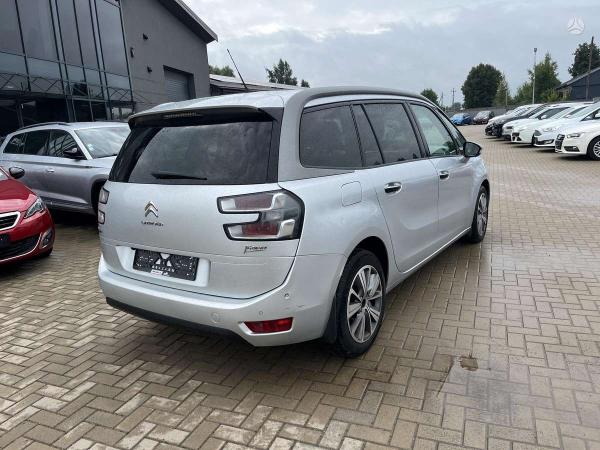 Pelēks Citroen Grand C4 Picasso 2014 Tauragė, ar dzinēja tilpumu 2.00 L un nobraukumu 250 tūkst. km par 3800 €, foto 8 vietnē AUTOMOTO.COM.LV