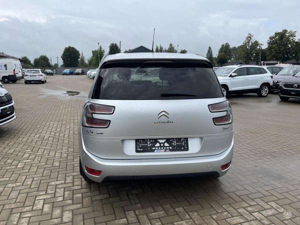 Pelēks Citroen Grand C4 Picasso 2014 Tauragė, ar dzinēja tilpumu 2.00 L un nobraukumu 250 tūkst. km par 3800 €, foto 9 vietnē AUTOMOTO.COM.LV