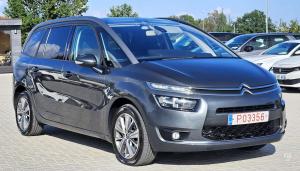 Grey Citroen Grand C4 Picasso 2014 in Taurage, with an engine capacity of 2.00 L and mileage of 263 thousand km for 5500 €, photo 4 on AUTOMOTO.COM.LV