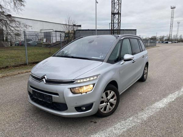 Pelēks Citroen Grand C4 Picasso 2015 Marijampole, ar dzinēja tilpumu 1.56 L un nobraukumu 254 tūkst. km par 5900 €, foto 1 vietnē AUTOMOTO.COM.LV
