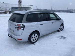 Grey Citroen Grand C4 Picasso 2015 in Marijampole, with an engine capacity of 1.60 L and mileage of 254 thousand km for 5999 €, photo 6 on AUTOMOTO.COM.LV