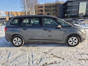 Pelēks Citroen Grand C4 Picasso 2015 Kauņa, ar dzinēja tilpumu 1.56 L un nobraukumu 253 tūkst. km par 5400 €, foto 4 vietnē AUTOMOTO.COM.LV