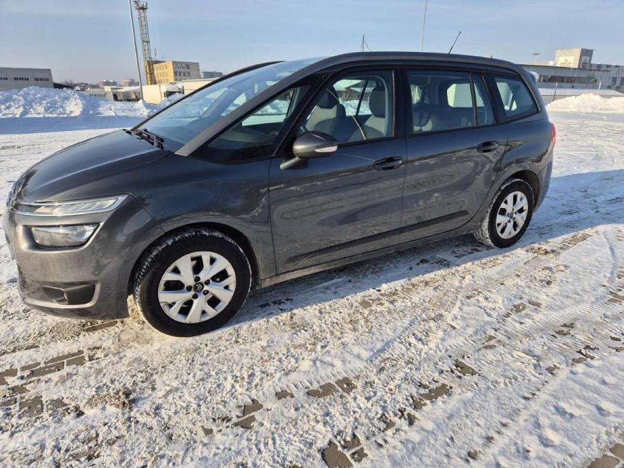 Pelēks Citroen Grand C4 Picasso 2015 Kauņa, ar dzinēja tilpumu 1.56 L un nobraukumu 253 tūkst. km par 5400 €, foto 6 vietnē AUTOMOTO.COM.LV