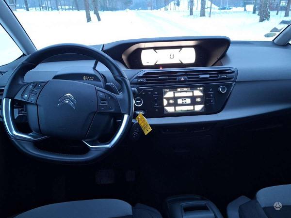 Pelēks Citroen Grand C4 Picasso 2015 Tauragė, ar dzinēja tilpumu 1.60 L un nobraukumu 229 tūkst. km par 5700 €, foto 11 vietnē AUTOMOTO.COM.LV