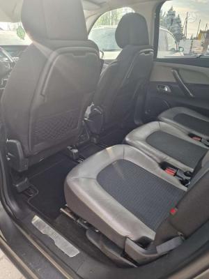 Pelēks Citroen Grand C4 Picasso 2015 Tauragė, ar dzinēja tilpumu 2.00 L un nobraukumu 210 tūkst. km par 5800 €, foto 13 vietnē AUTOMOTO.COM.LV