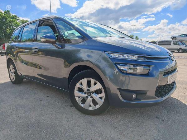 Grey Citroen Grand C4 Picasso 2015 in Kaunas, with an engine capacity of 1.56 L and mileage of 174 thousand km for 2200 €, photo 2 on AUTOMOTO.COM.LV