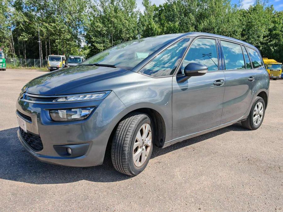 Pelēks Citroen Grand C4 Picasso 2015 Kauņa, ar dzinēja tilpumu 1.56 L un nobraukumu 174 tūkst. km par 2200 €, foto 8 vietnē AUTOMOTO.COM.LV