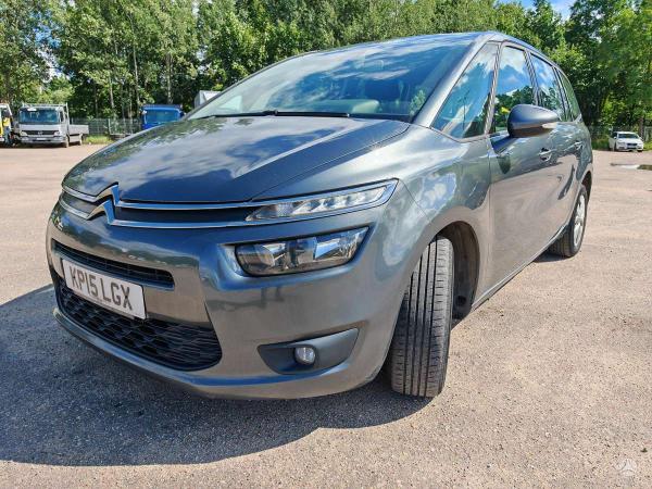 Grey Citroen Grand C4 Picasso 2015 in Kaunas, with an engine capacity of 1.56 L and mileage of 174 thousand km for 2200 €, photo 6 on AUTOMOTO.COM.LV