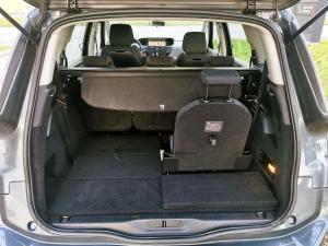 Pelēks Citroen Grand C4 Picasso 2015 Kauņa, ar dzinēja tilpumu 1.56 L un nobraukumu 250 tūkst. km par 4950 €, foto 12 vietnē AUTOMOTO.COM.LV