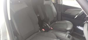 Grey Citroen Grand C4 Picasso 2015 in Kaunas, with an engine capacity of 1.56 L and mileage of 247 thousand km for 3999 €, photo 15 on AUTOMOTO.COM.LV